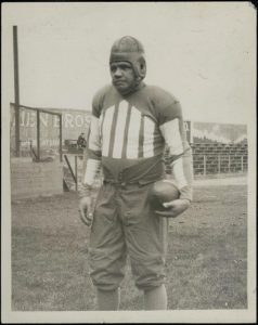 Rare Championship Awards, High-Grade Cards Highlight Football Only Auction