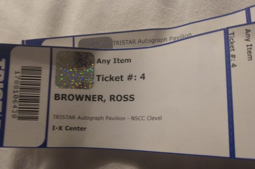 Navigating the National's Autograph Lines