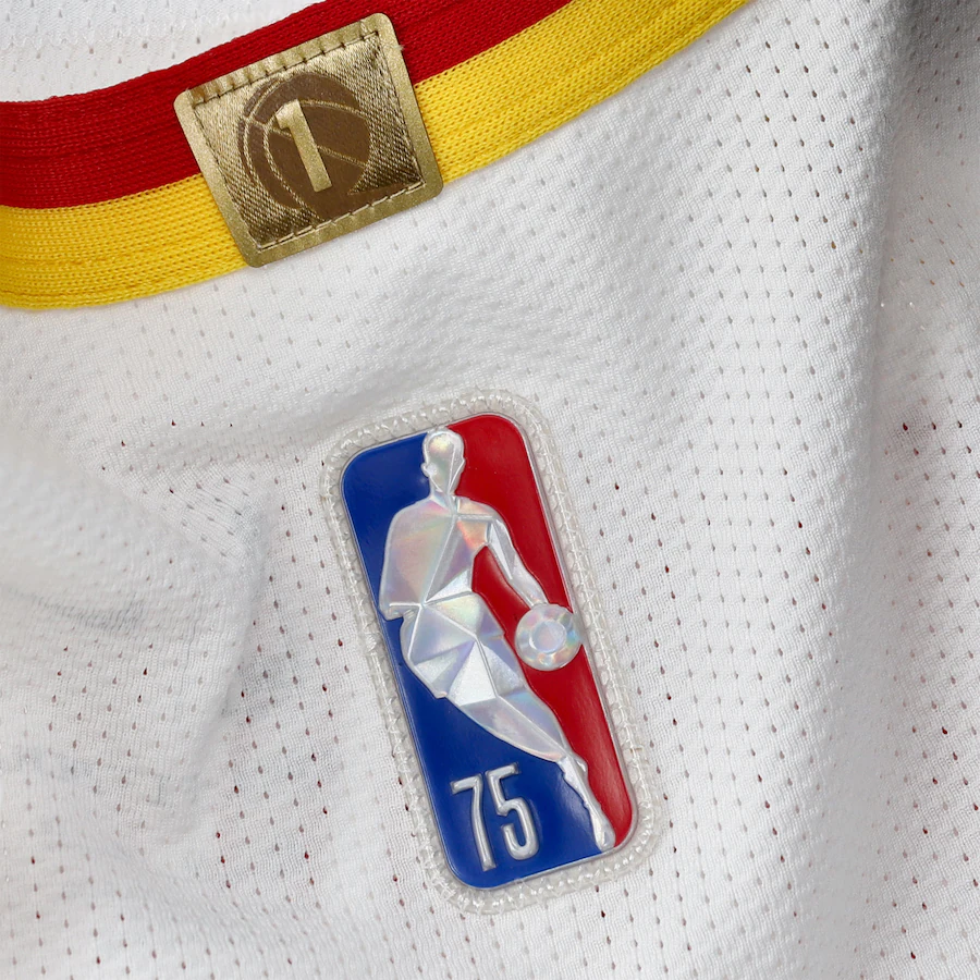 Fanatics Auction Includes Game Jerseys, Cards, Autographs