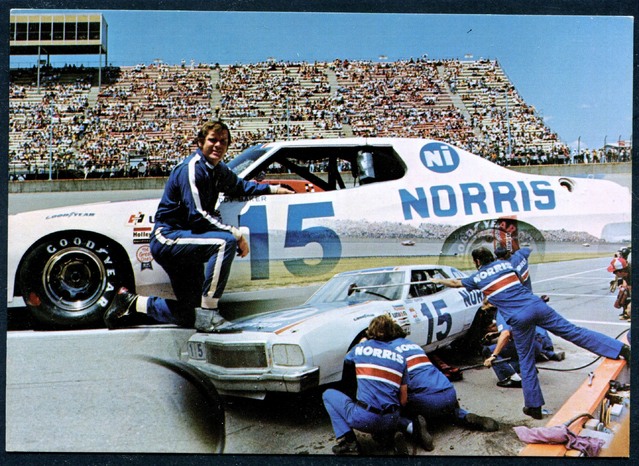 Vintage Postcards: The Roots of NASCAR Card Collecting