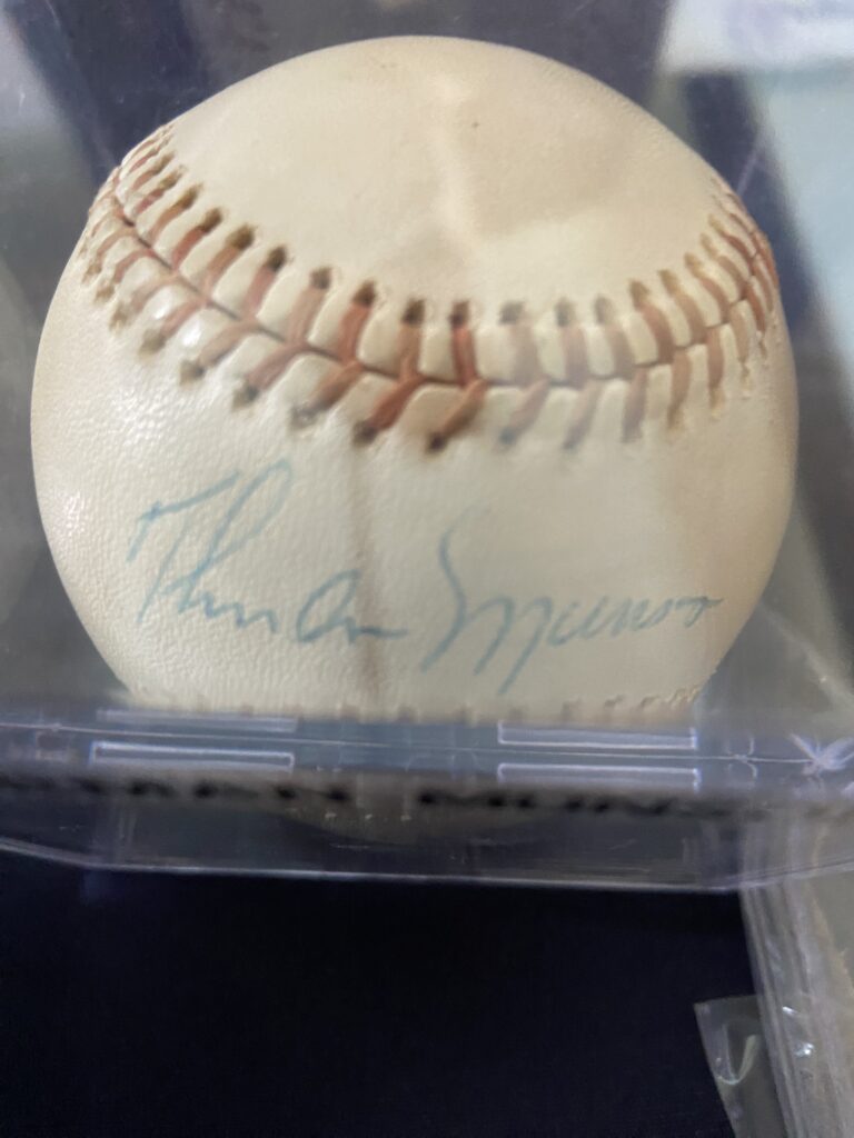 NYC Collectors Event Offered Talk of Quality Autographs, Photos