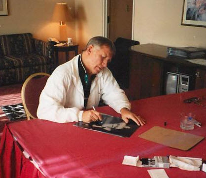 Editor's Blog: Magazine Story Brings Mantle Autograph Sessions to Life