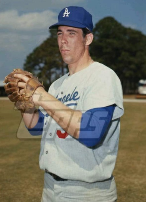 In The Bag: Equipment Bag Jackie Robinson Gave To 1960s Dodgers ...