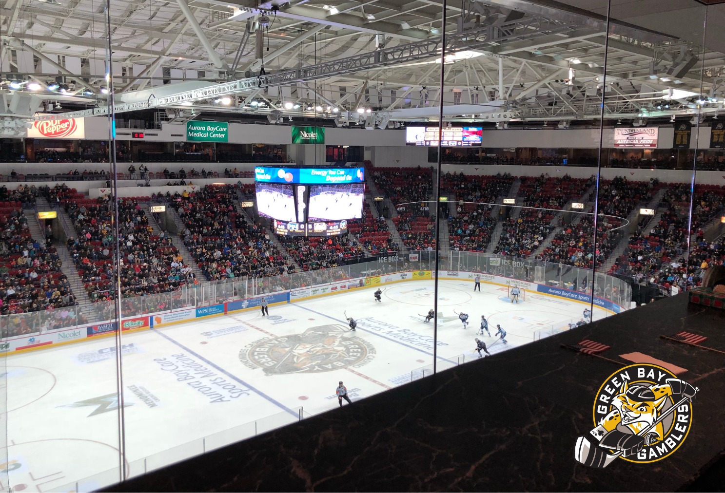 Cards on the Concourse: Green Bay's USHL Team Hosting in-Arena Show ...