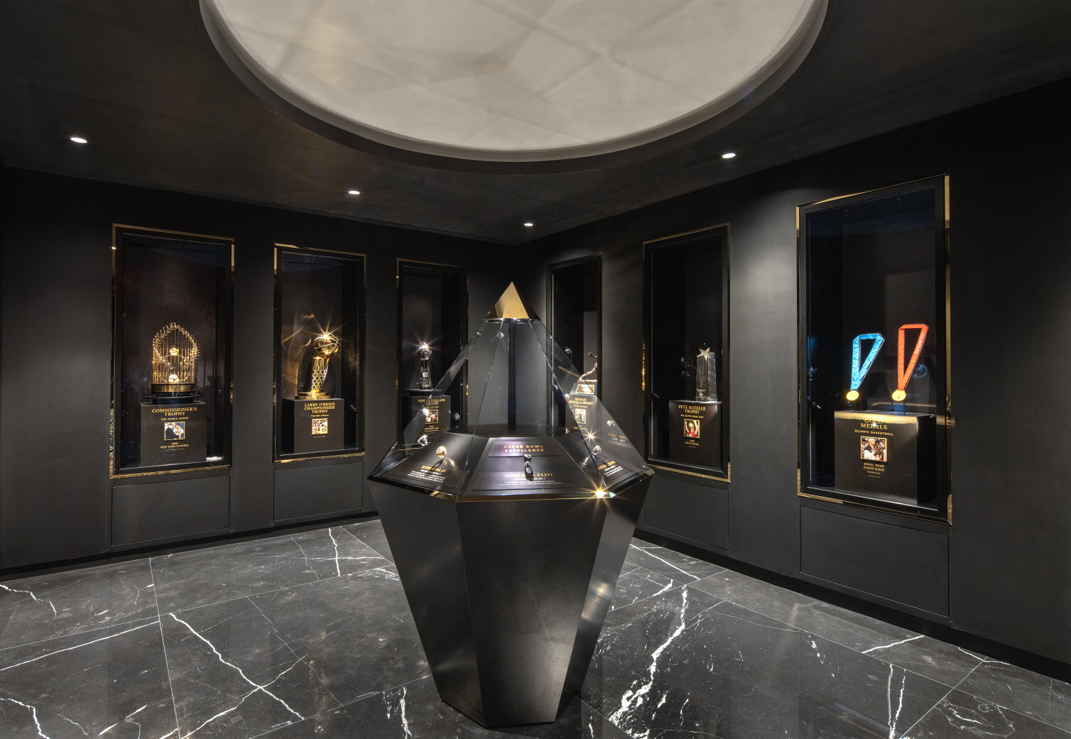 Tom Brady Talks 'Hall of Excellence' Sports Museum Opening in Las Vegas